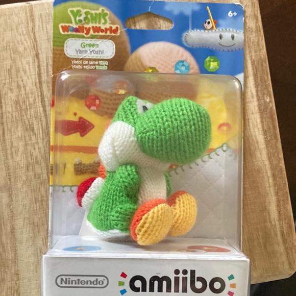 Nintendo | Toys | Amiibo Yoshis Woolly World Green Yarn Yoshi New In ...